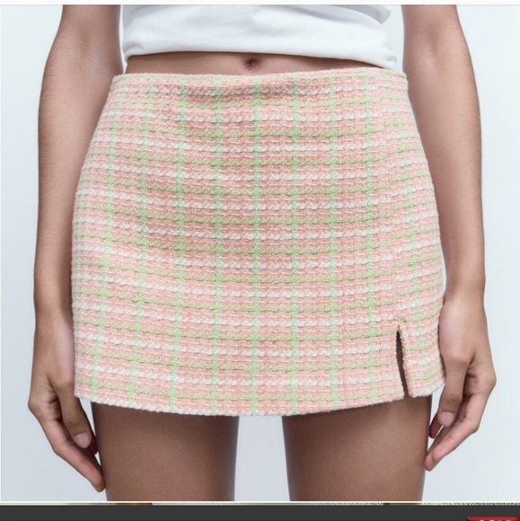 Zara | Shorts | Zara Tweed Green And Pink Mini Skort Szm Nwt | Poshmark